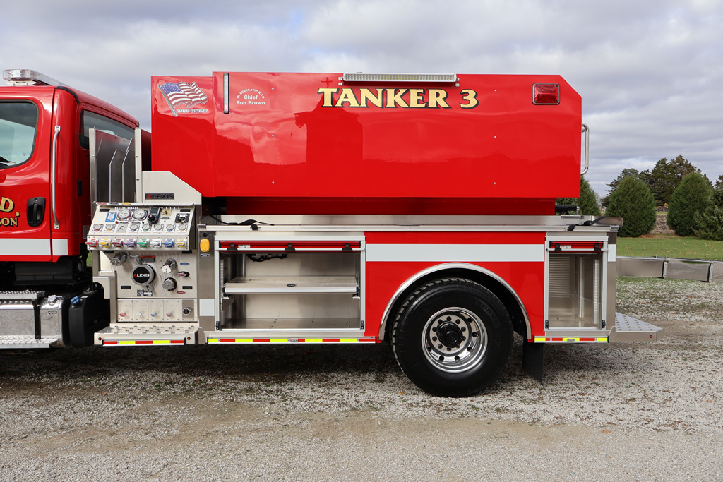 2000 GALLON TANKER #2535 | Alexis Fire Equipment Company