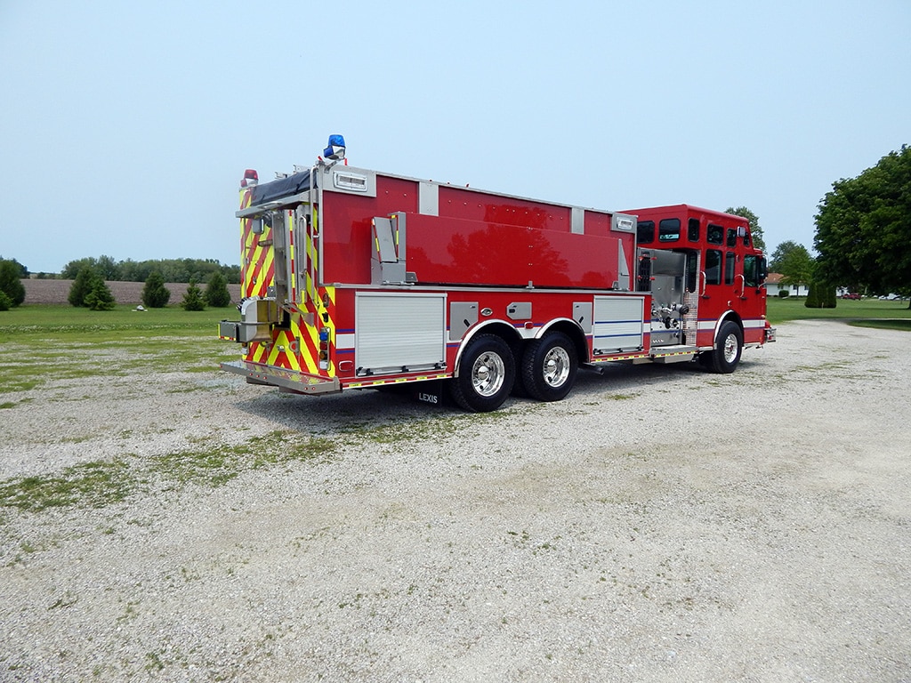 ENCLOSED TOP MOUNT PUMPER/TANKER #2345 | Alexis Fire Equipment Company
