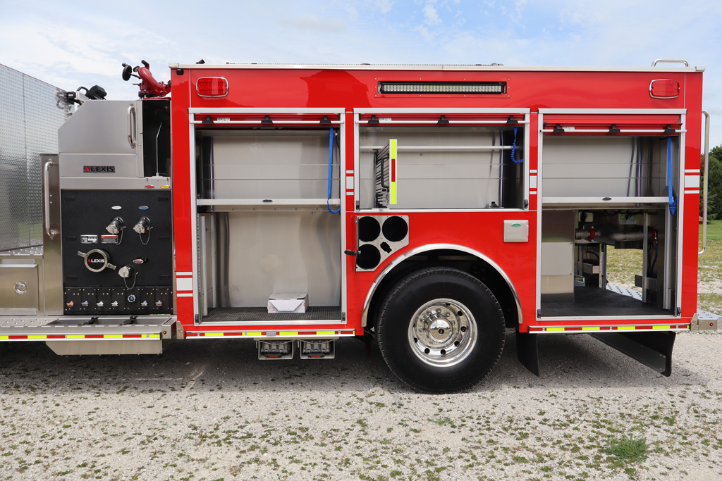 TOP MOUNT 1500GPM PUMPER #2582 | Alexis Fire Equipment Company