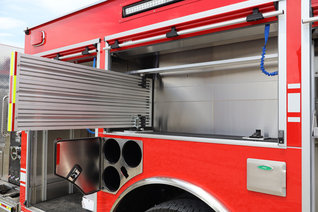 TOP MOUNT 1500GPM PUMPER #2582 | Alexis Fire Equipment Company