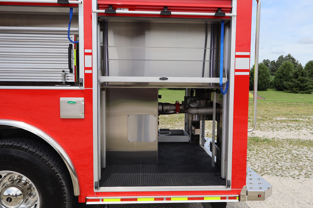 TOP MOUNT 1500GPM PUMPER #2582 | Alexis Fire Equipment Company