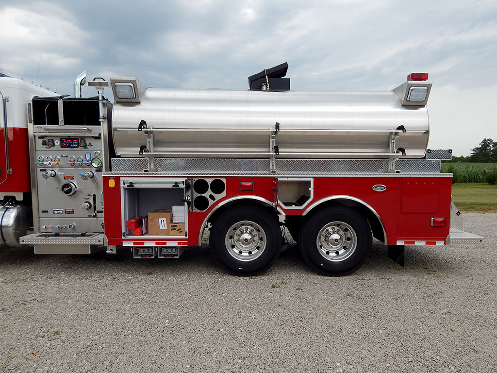 3000-GALLON ELLIPTICAL TANKER #2307 | Alexis Fire Equipment Company