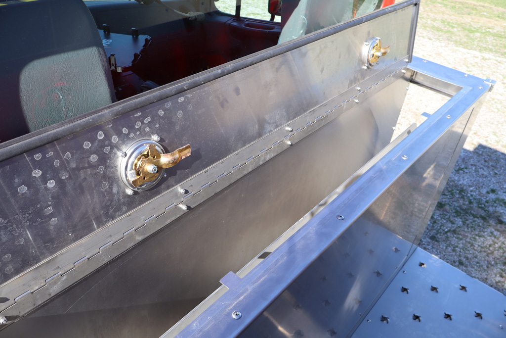 TOP MOUNT EQUALIZER PUMPER #2573 | Alexis Fire Equipment Company