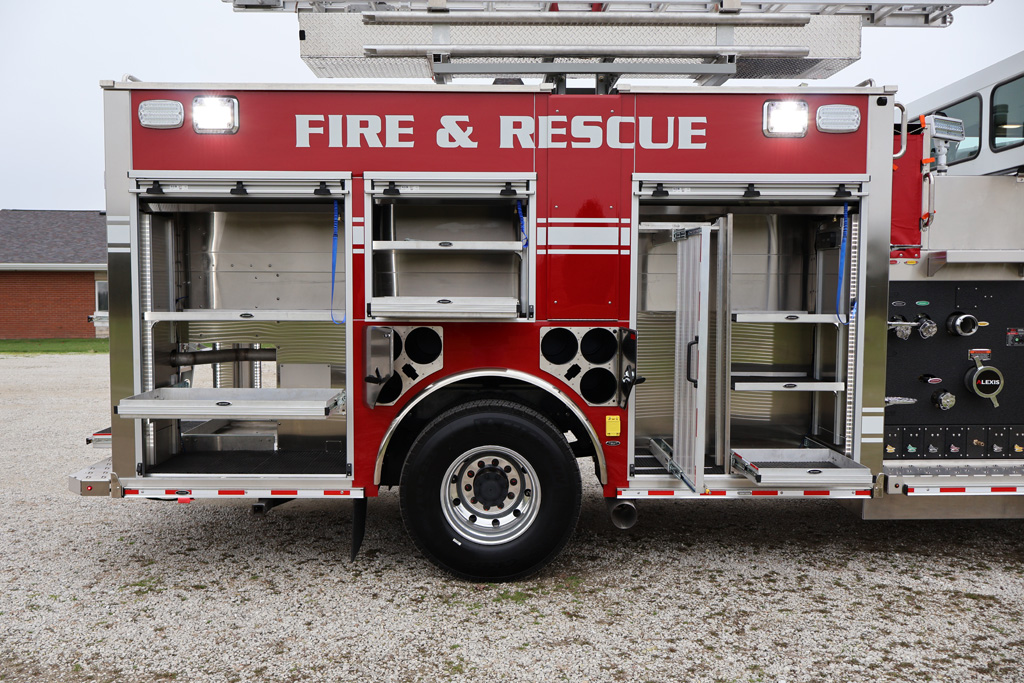 ENCLOSED TOP MOUNT PUMPER #2551 | Alexis Fire Equipment Company