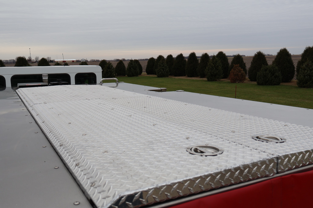 ENCLOSED TOP MOUNT PUMPER #2551 | Alexis Fire Equipment Company