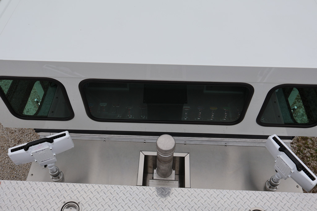 ENCLOSED TOP MOUNT PUMPER #2551 | Alexis Fire Equipment Company