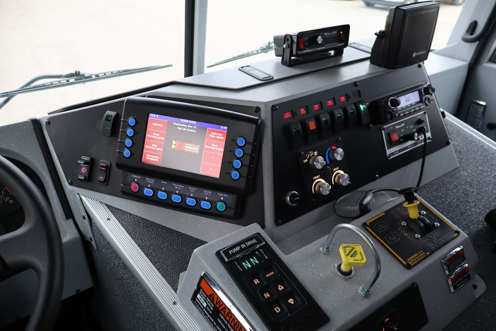 ENCLOSED TOP MOUNT PUMPER #2551 | Alexis Fire Equipment Company