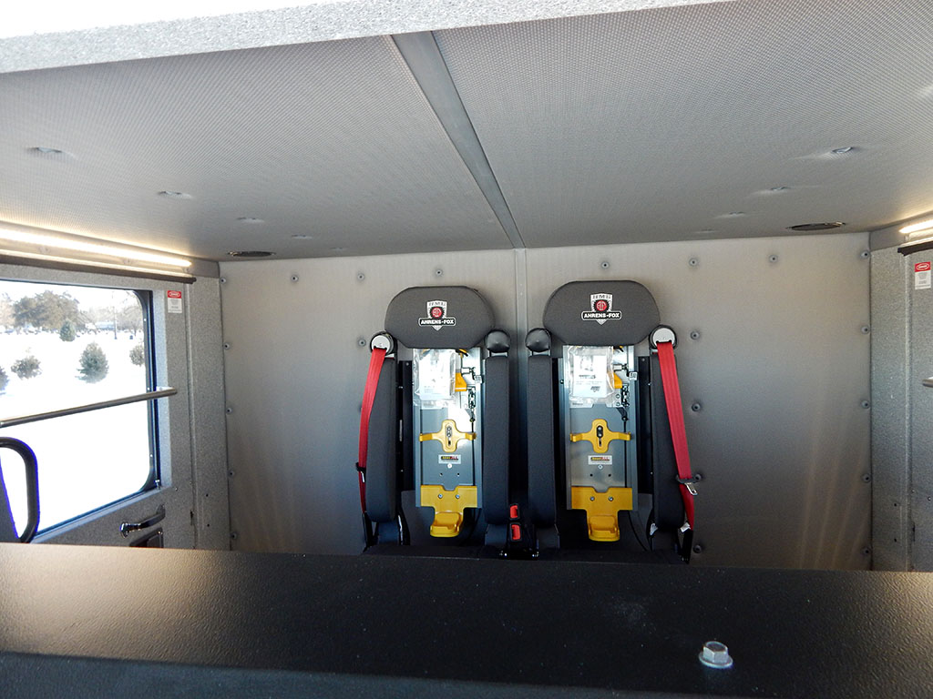 HME 80-FOOT THREE SECTION REAR MOUNT AERIAL LADDER #H1006 | Alexis Fire ...