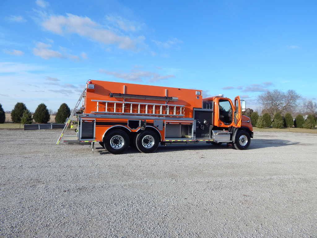 3500 GALLON TANKER #2523 | Alexis Fire Equipment Company