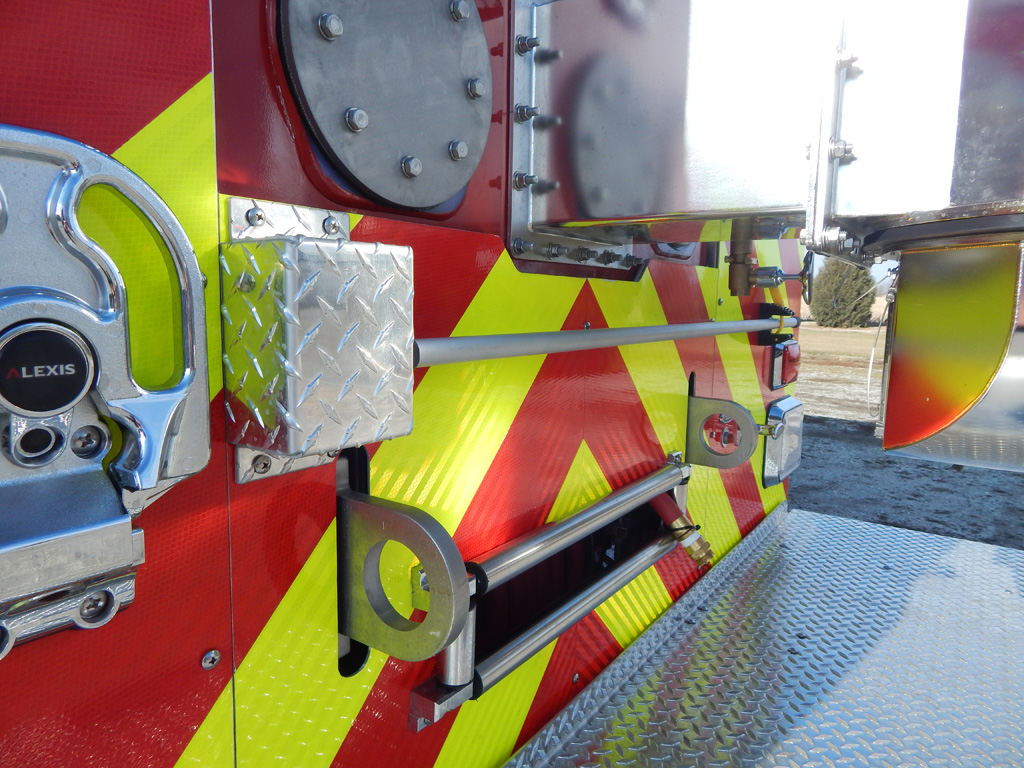 2000-GALLON BADGER TANKER #2517 | Alexis Fire Equipment Company