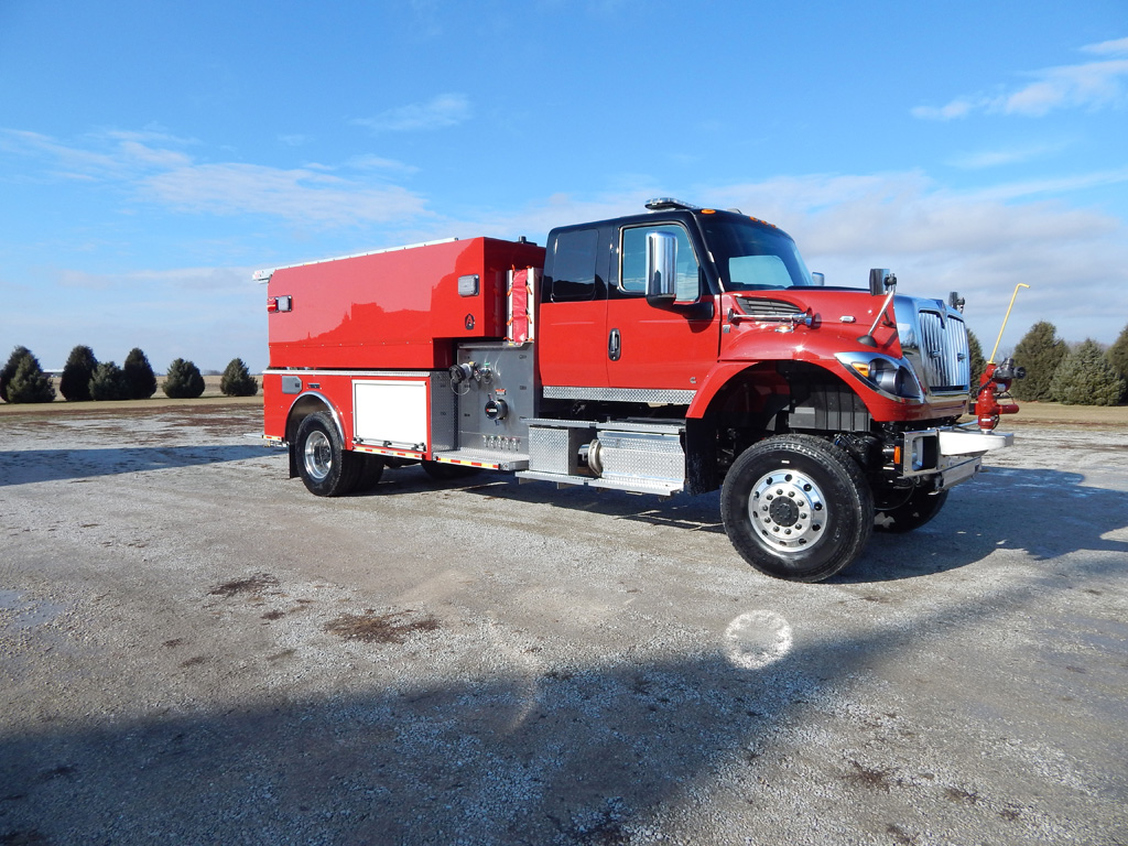 2000-GALLON BADGER TANKER #2517 | Alexis Fire Equipment Company