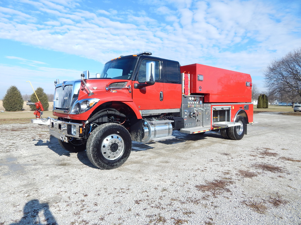 2000-GALLON BADGER TANKER #2517 | Alexis Fire Equipment Company