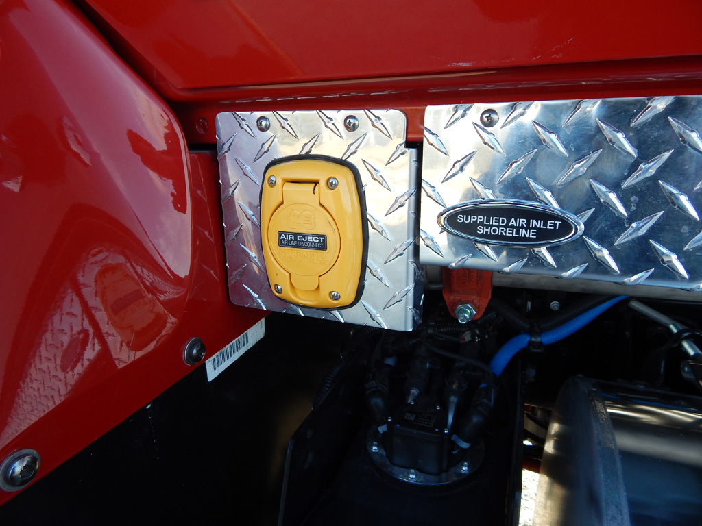 2000-GALLON BADGER TANKER #2517 | Alexis Fire Equipment Company