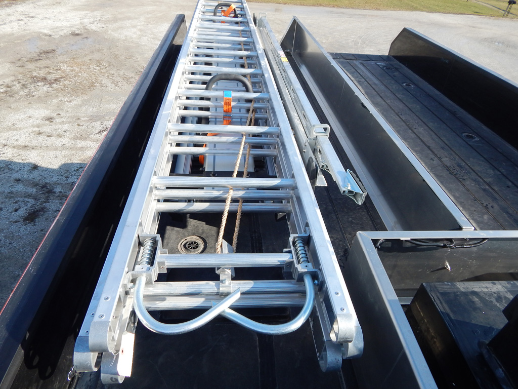 2000-GALLON BADGER TANKER #2517 | Alexis Fire Equipment Company