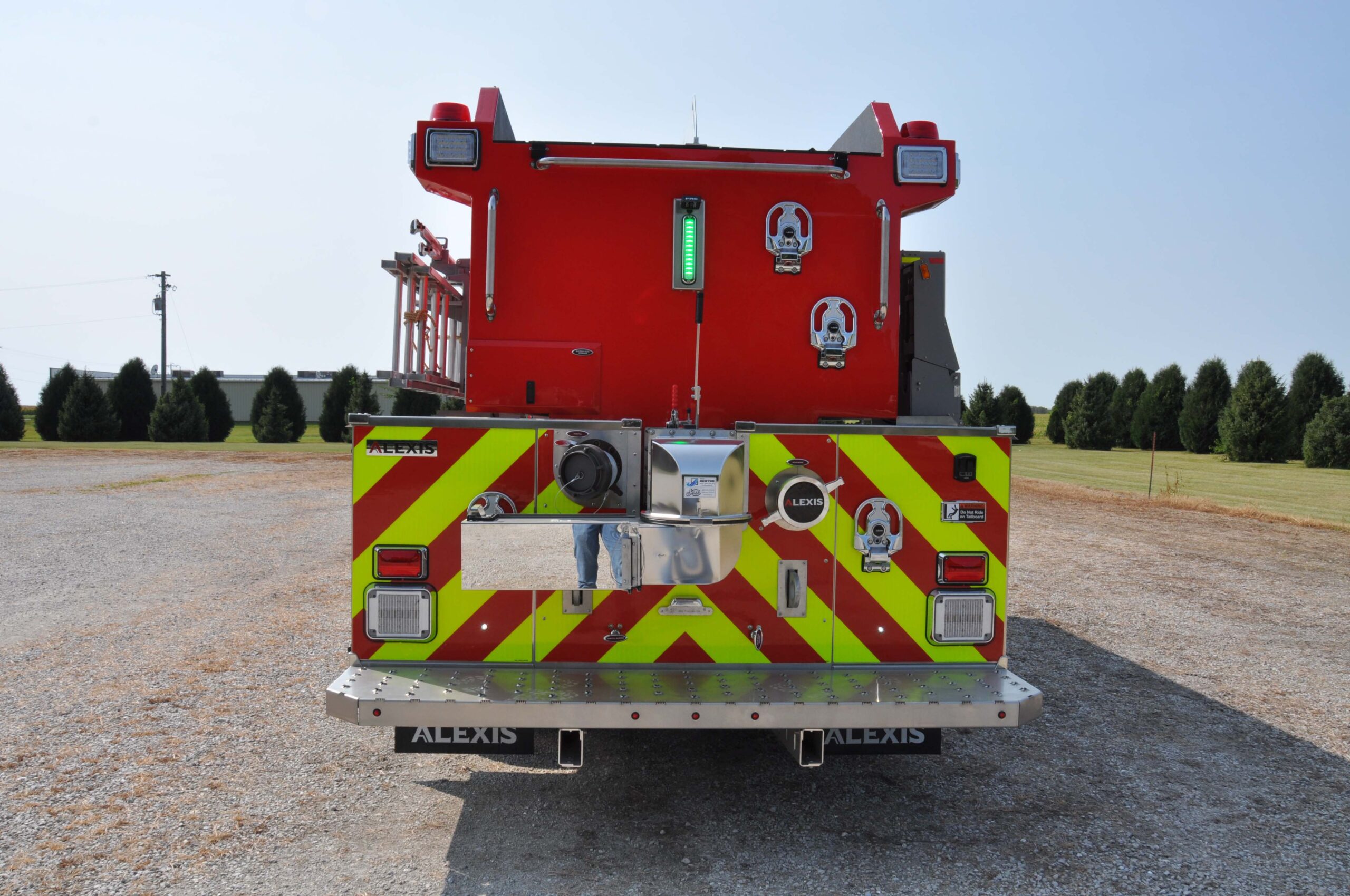 3000 GALLON TANKER #2543 | Alexis Fire Equipment Company