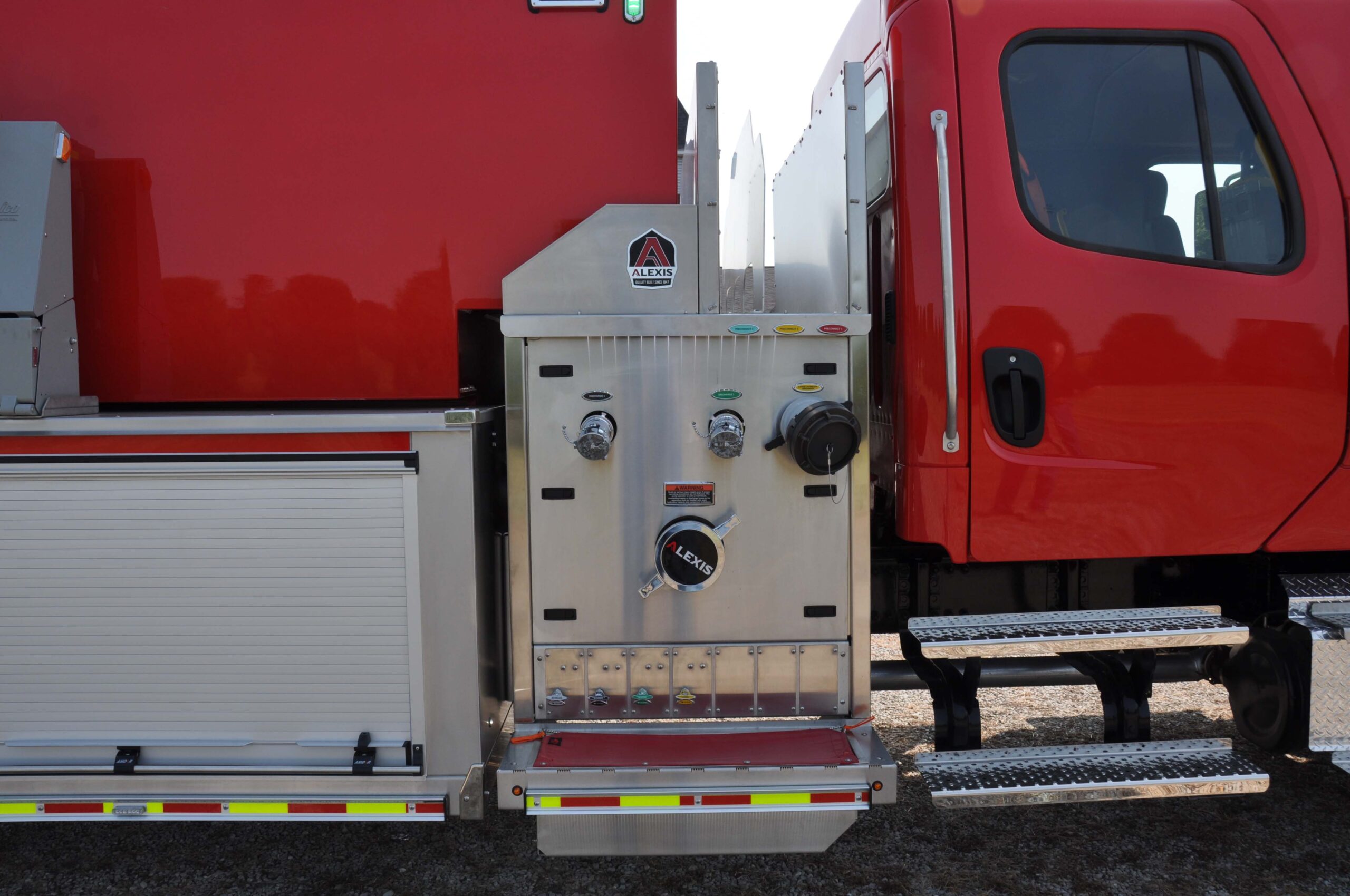 3000 GALLON TANKER #2543 | Alexis Fire Equipment Company