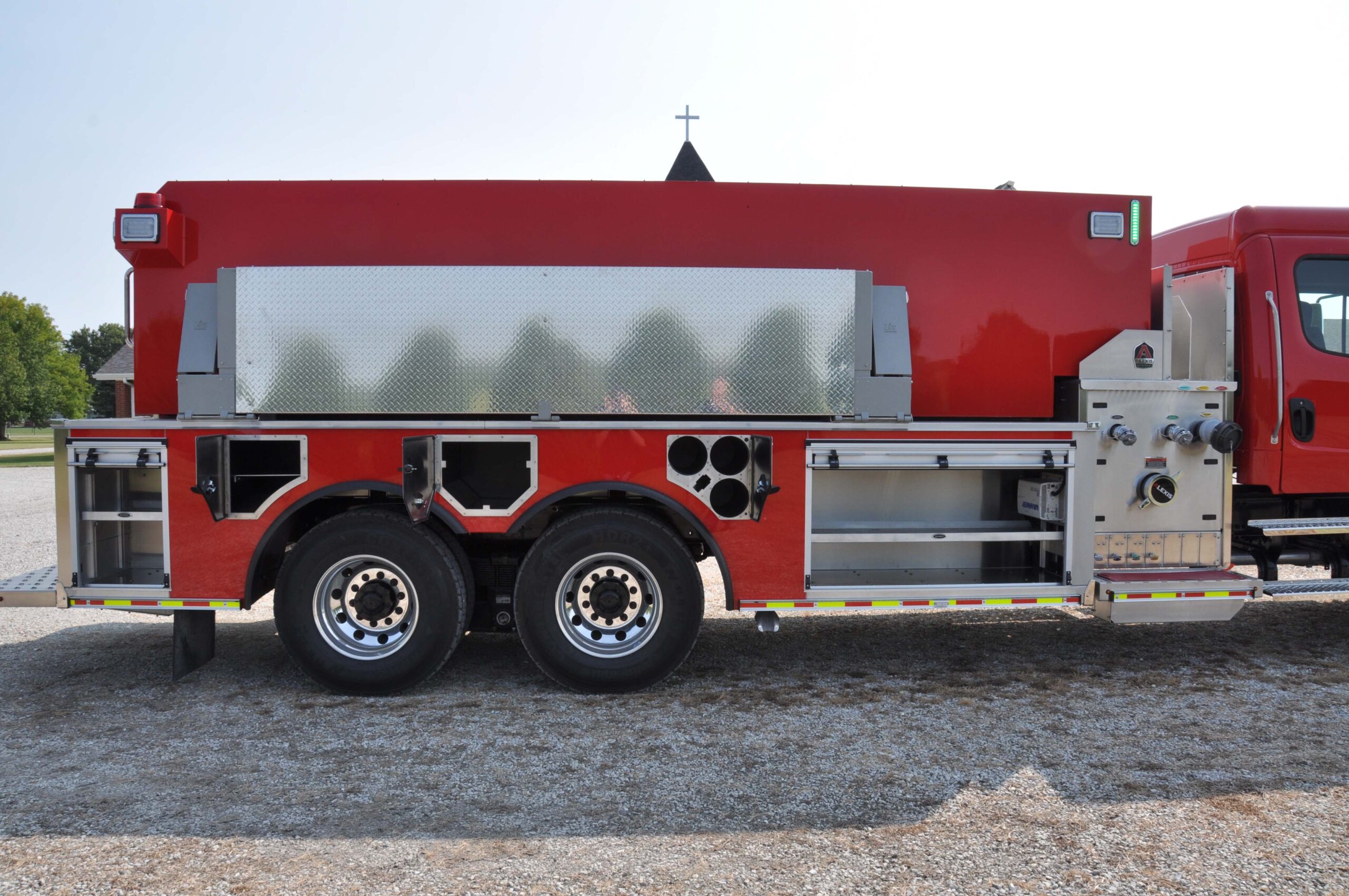 3000 GALLON TANKER #2543 | Alexis Fire Equipment Company