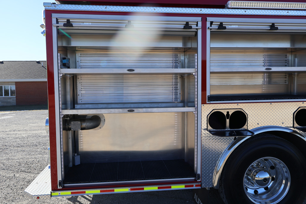 TOP MOUNT EQUALIZER PUMPER #2565 | Alexis Fire Equipment Company