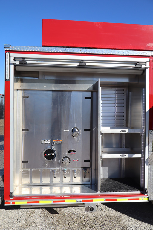 TOP MOUNT EQUALIZER PUMPER #2565 | Alexis Fire Equipment Company