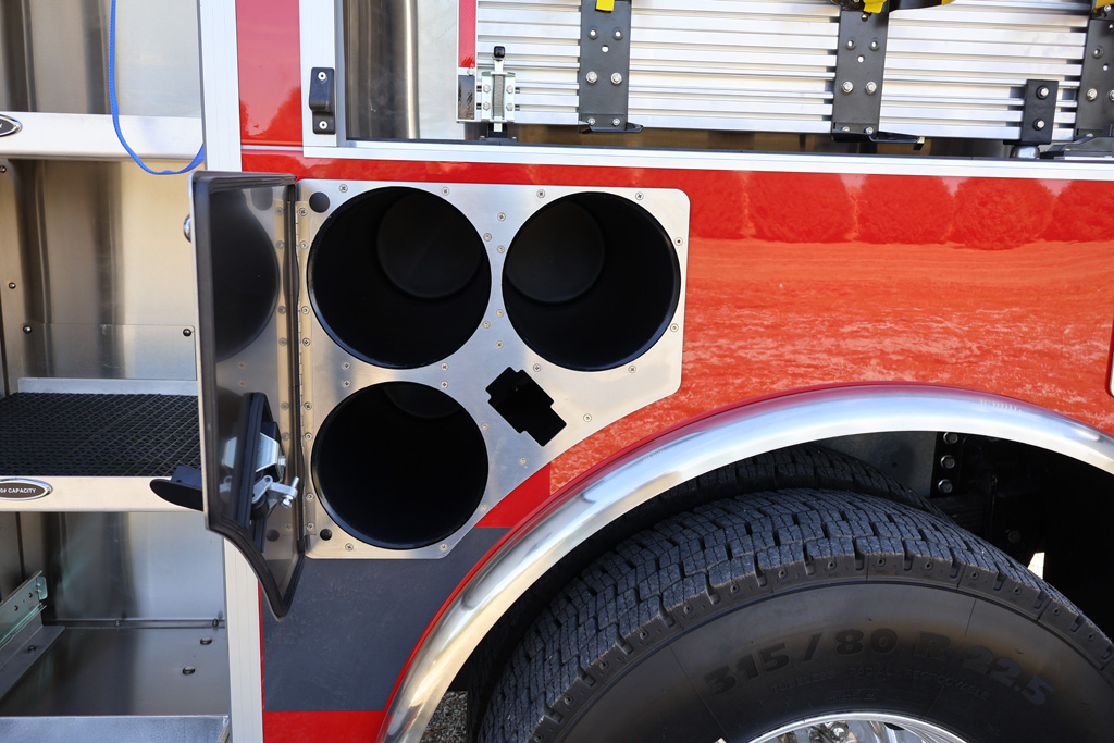 TOP MOUNT PUMPER # 2614 | Alexis Fire Equipment Company