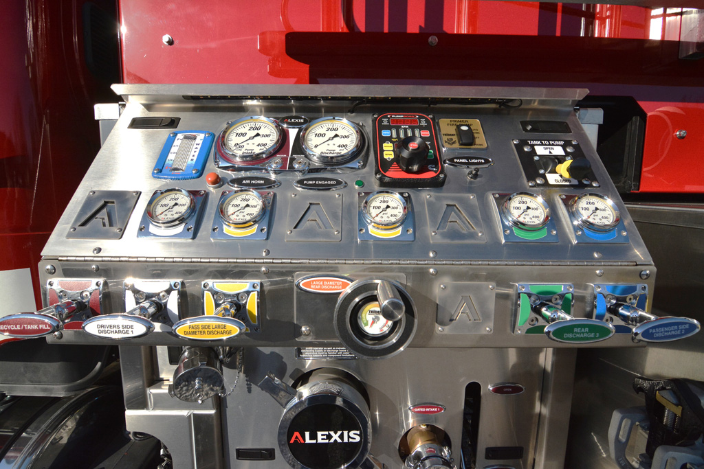 2,000-GALLON TANKER #2516 | Alexis Fire Equipment Company