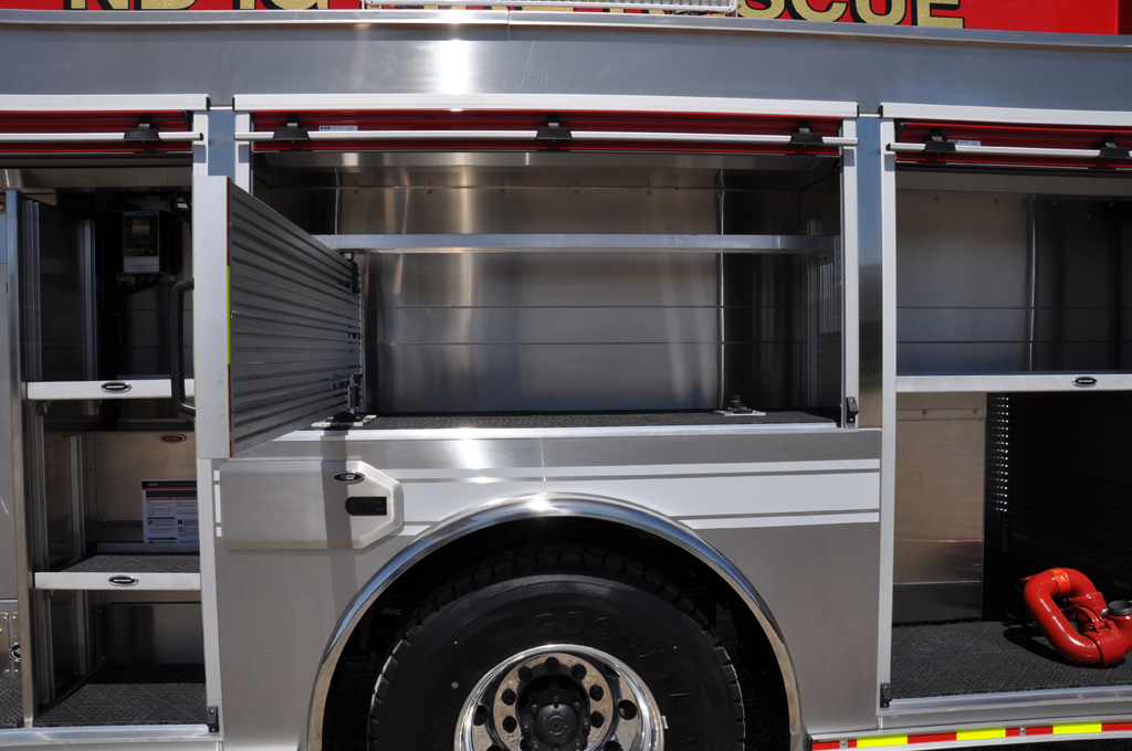 TOP CONTROL 1500 GPM EQUALIZER PUMPER #2531 | Alexis Fire Equipment Company