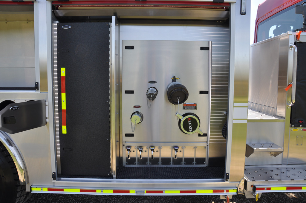 TOP CONTROL 1500 GPM EQUALIZER PUMPER #2531 | Alexis Fire Equipment Company