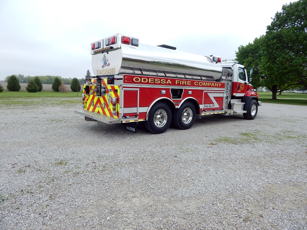 3000 GALLON ELLIPTICAL TANKER #2432 | Alexis Fire Equipment Company