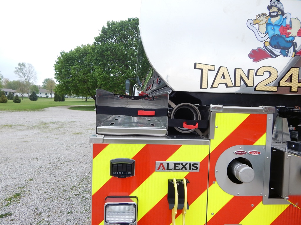 3000 GALLON ELLIPTICAL TANKER #2432 | Alexis Fire Equipment Company