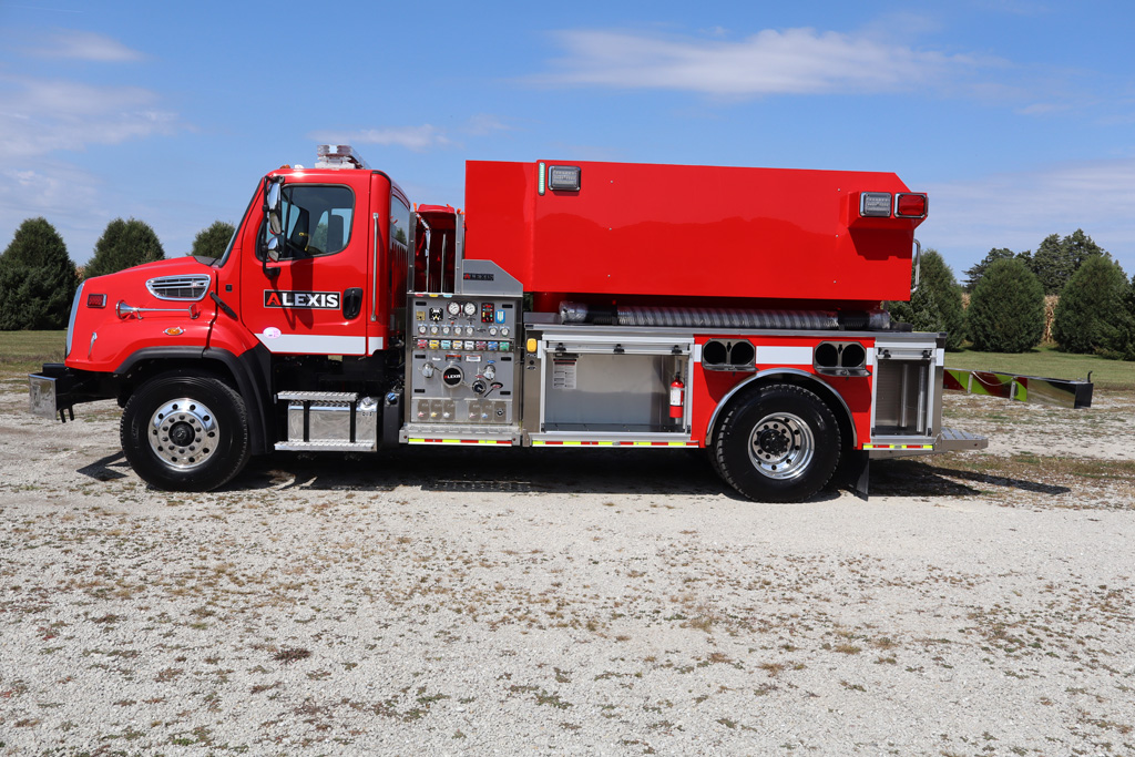 2000 GALLON TANKER #2697 | Alexis Fire Equipment Company