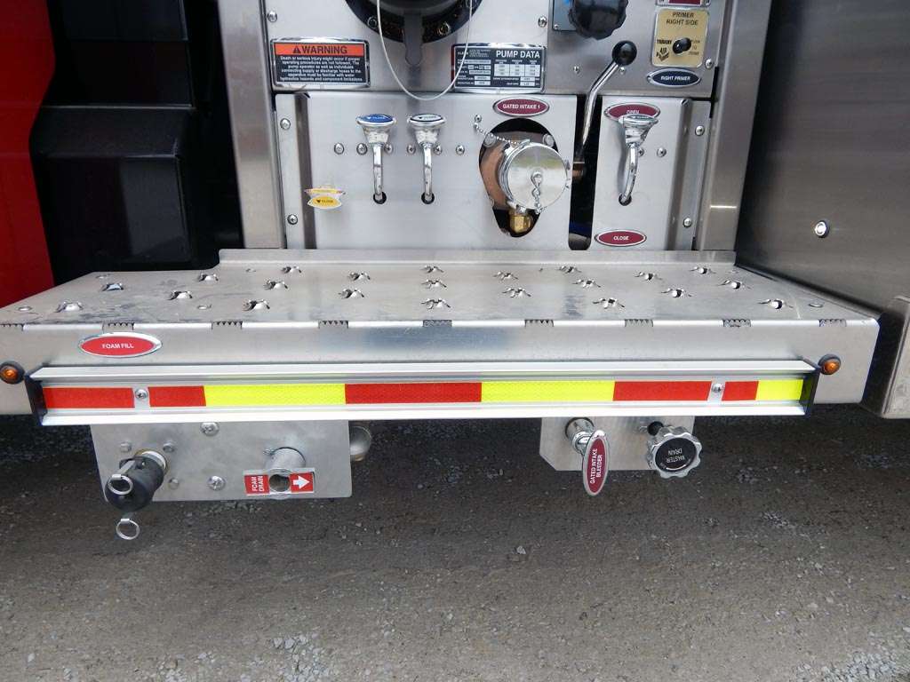 1250-GALLON CUSTOM PUMPER #2515 | Alexis Fire Equipment Company