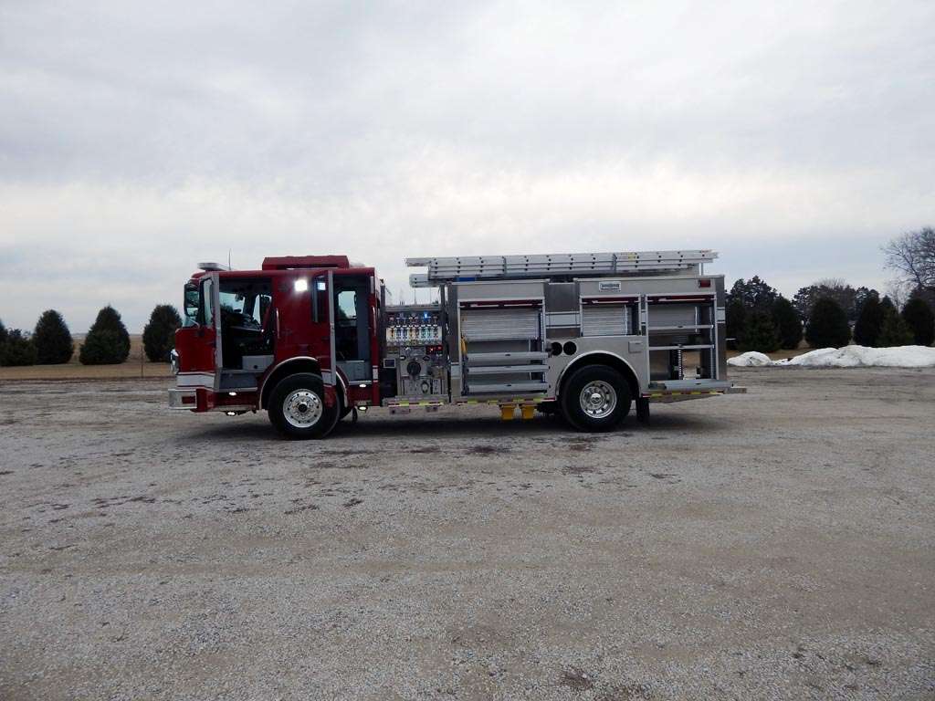 1250-GALLON CUSTOM PUMPER #2515 | Alexis Fire Equipment Company