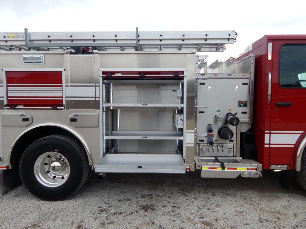 1250-GALLON CUSTOM PUMPER #2515 | Alexis Fire Equipment Company