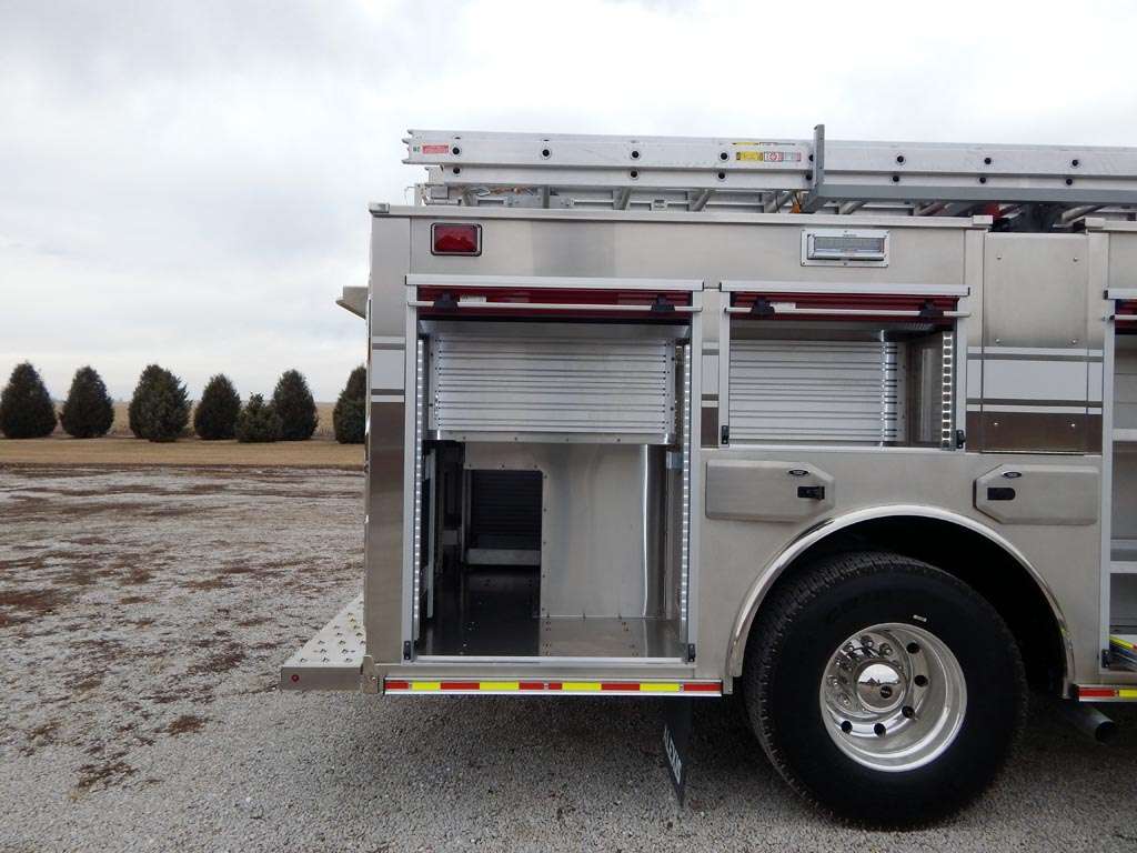 1250-GALLON CUSTOM PUMPER #2515 | Alexis Fire Equipment Company