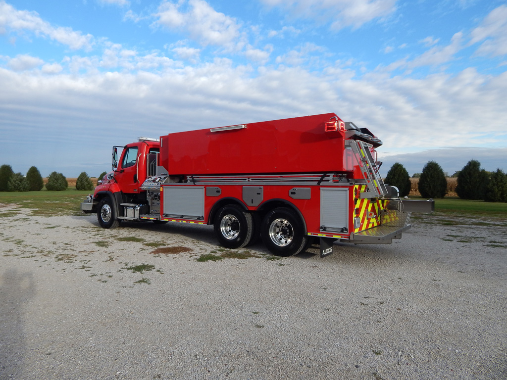 3,000-GALLON TANKER #2501 | Alexis Fire Equipment Company