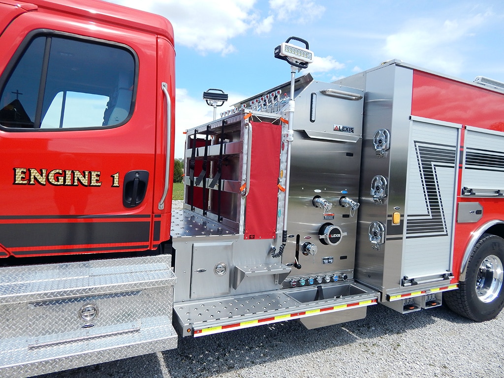 1000 GALLON TOP MOUNT PUMPER #2390 | Alexis Fire Equipment Company