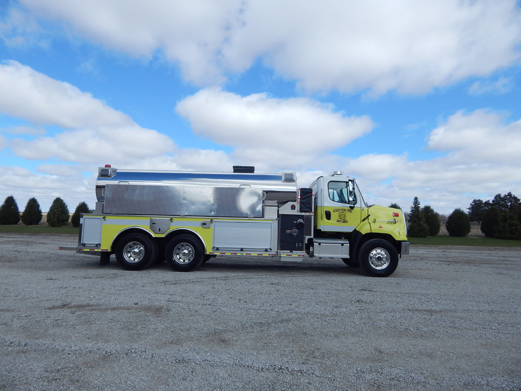 3,500 GALLON TANKER #2528 | Alexis Fire Equipment Company