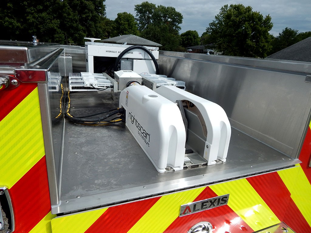 CUSTOM 20-FOOT WALK-IN RESCUE #S758 | Alexis Fire Equipment Company