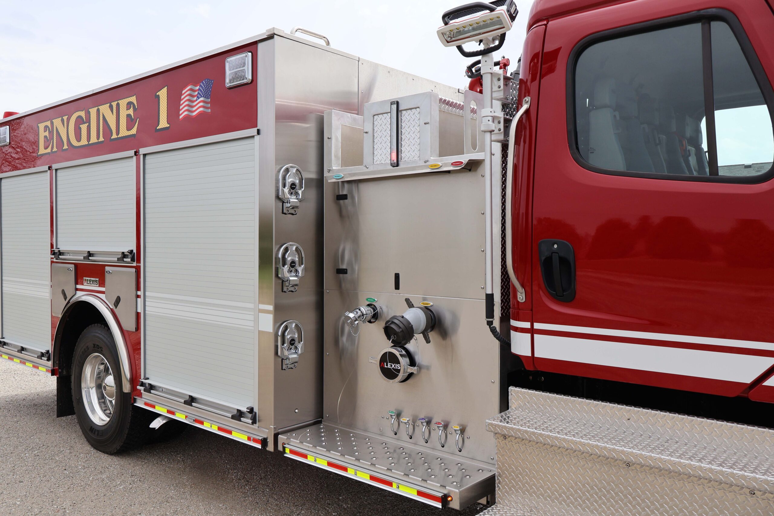 SIDE CONTROL 1250 GPM PUMPER #2552 | Alexis Fire Equipment Company