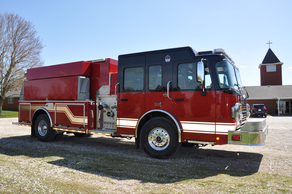 2000 GALLON TANKER #2585 | Alexis Fire Equipment Company